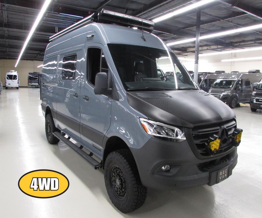 Detail - Winnebago